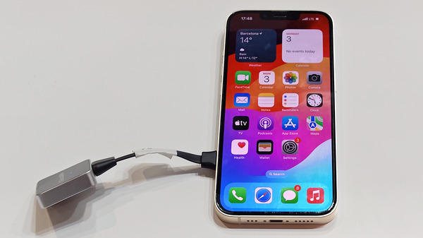 延長コードで伸び～るSIMからeSIM物理化まで、uCloudlinkの多様なクラウドSIM製品（スマホ沼） | テクノエッジ TechnoEdge